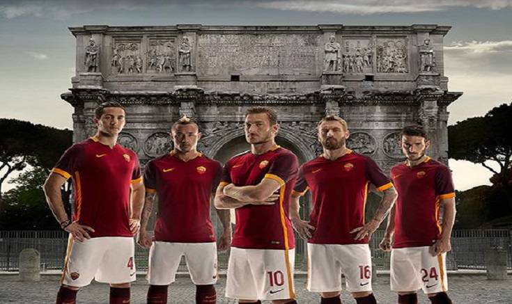 Roma, ecco la nuova maglia Nike