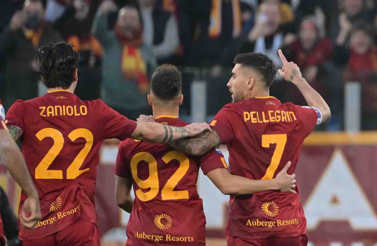 Roma, seconda maglia Adidas: altro ritorno al passato